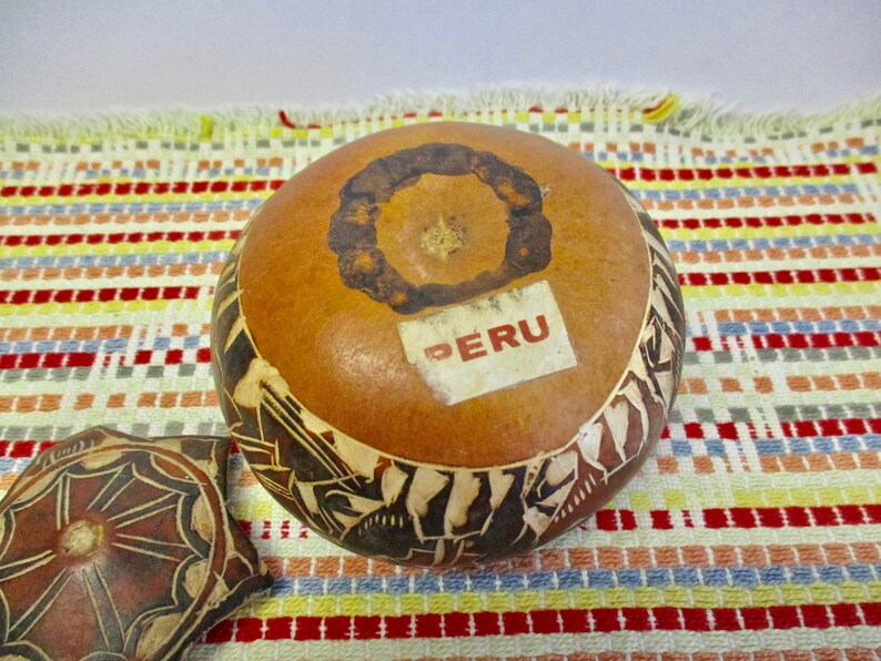 Gourd Box From Peru Vintage 70s Artisan Trinket Box Carved | Etsy