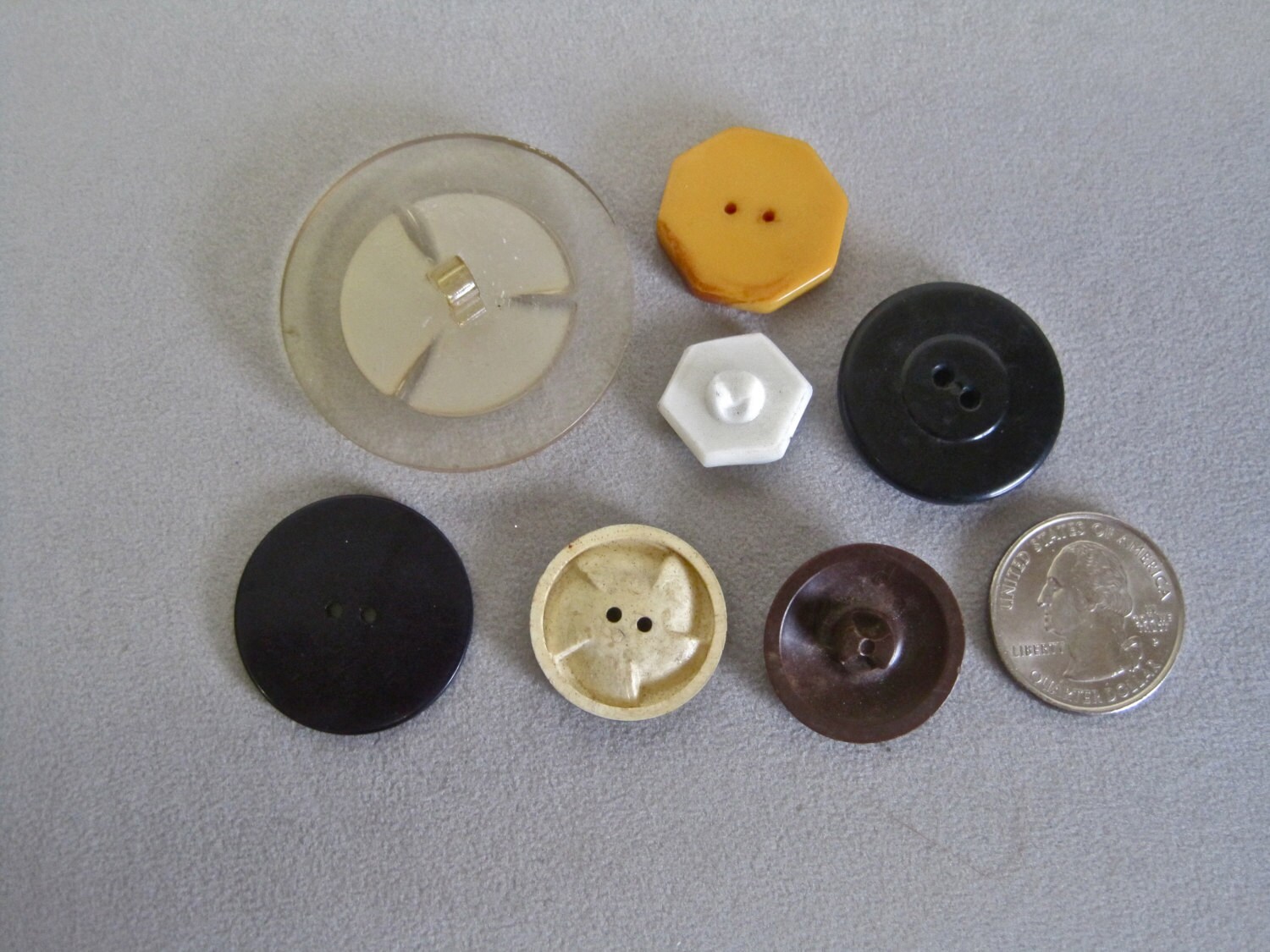 Vintage Buttons LOT of 7 Unique One of a Kind 30s 40s 50s | Etsy