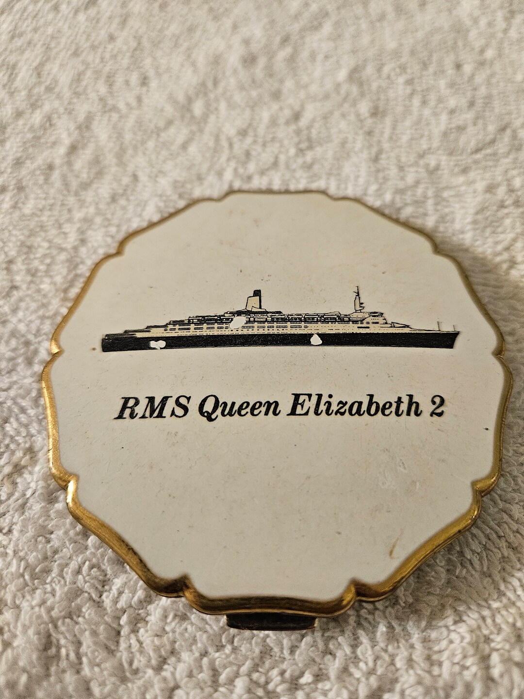 RMS Queen Elizabeth 2, Powder Compact, Never Used, Original Label is on ...