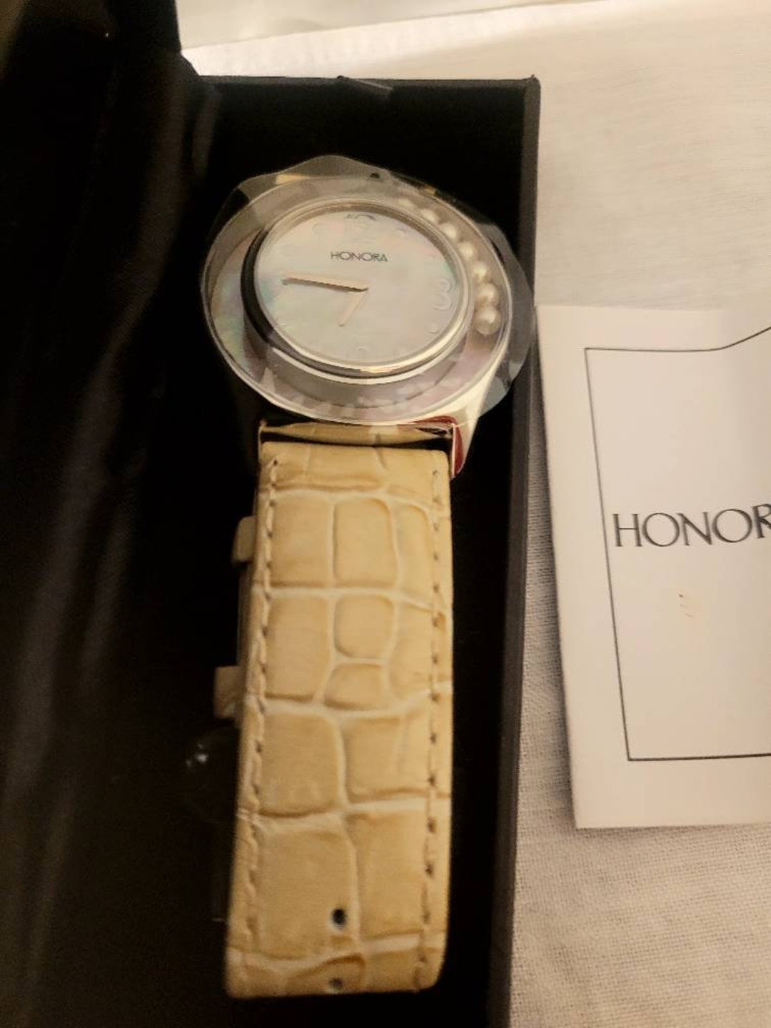 Honora Mother of Pearl Floating Pearl Watch Analog Quartz White Leather ...