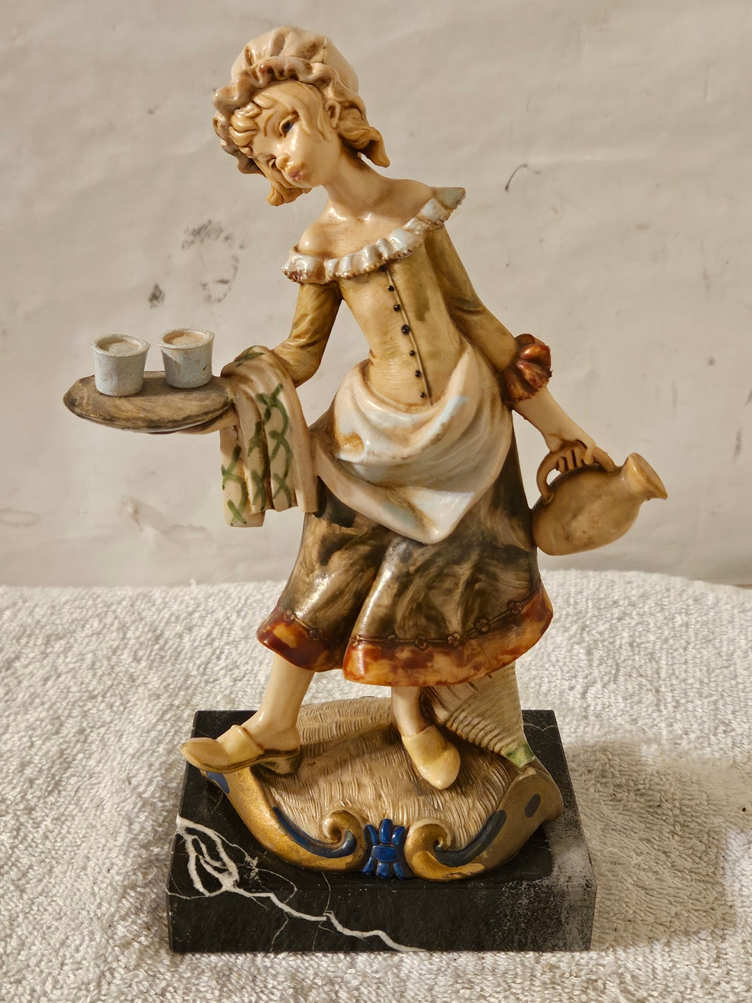 Simonelli Serving Girl Figurine #728 Depose Italy on Carrara Marble ...