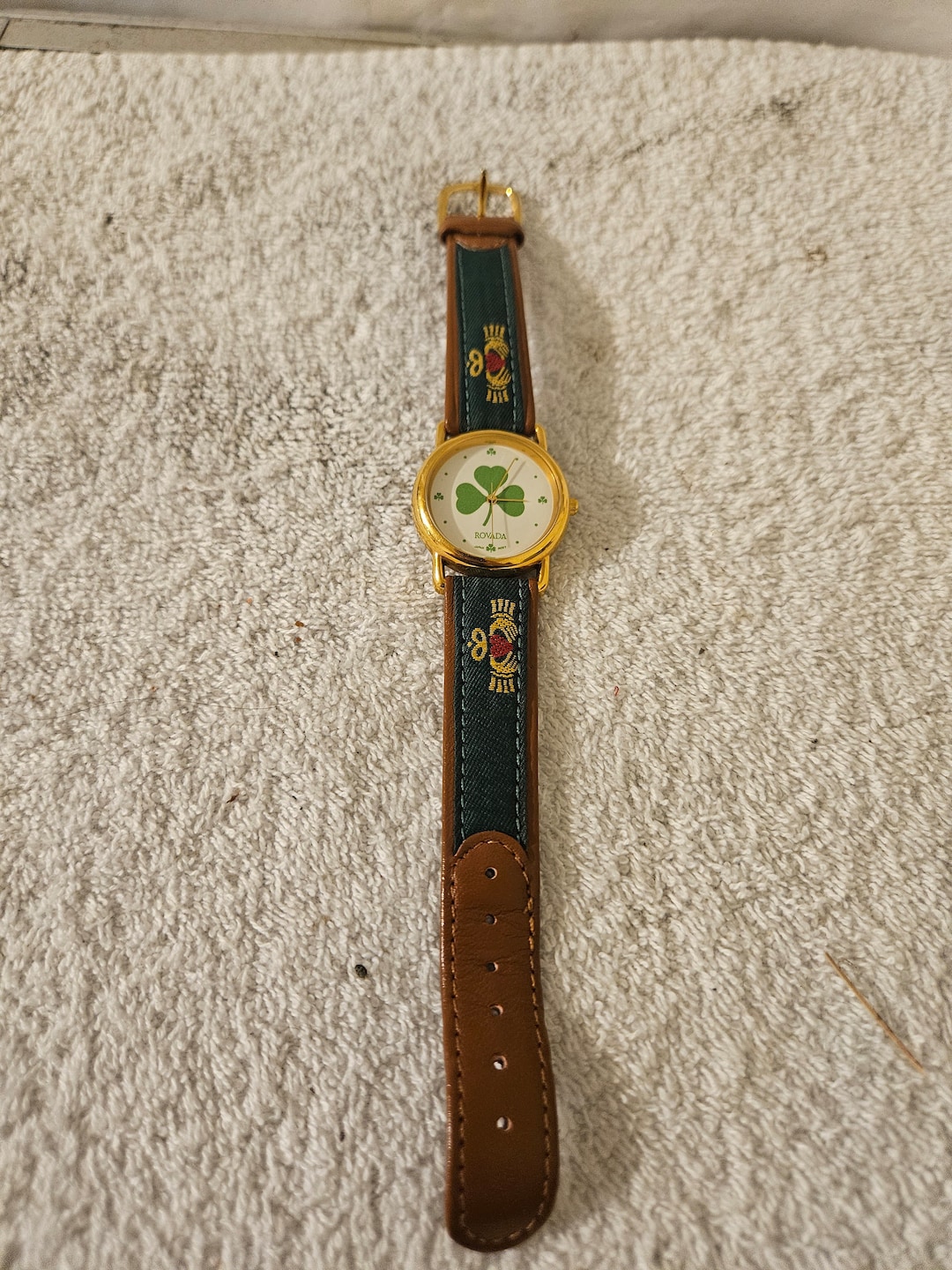 Vintage Rovada Irish Claddagh & Clover Gold Tone Quartz Watchleather ...