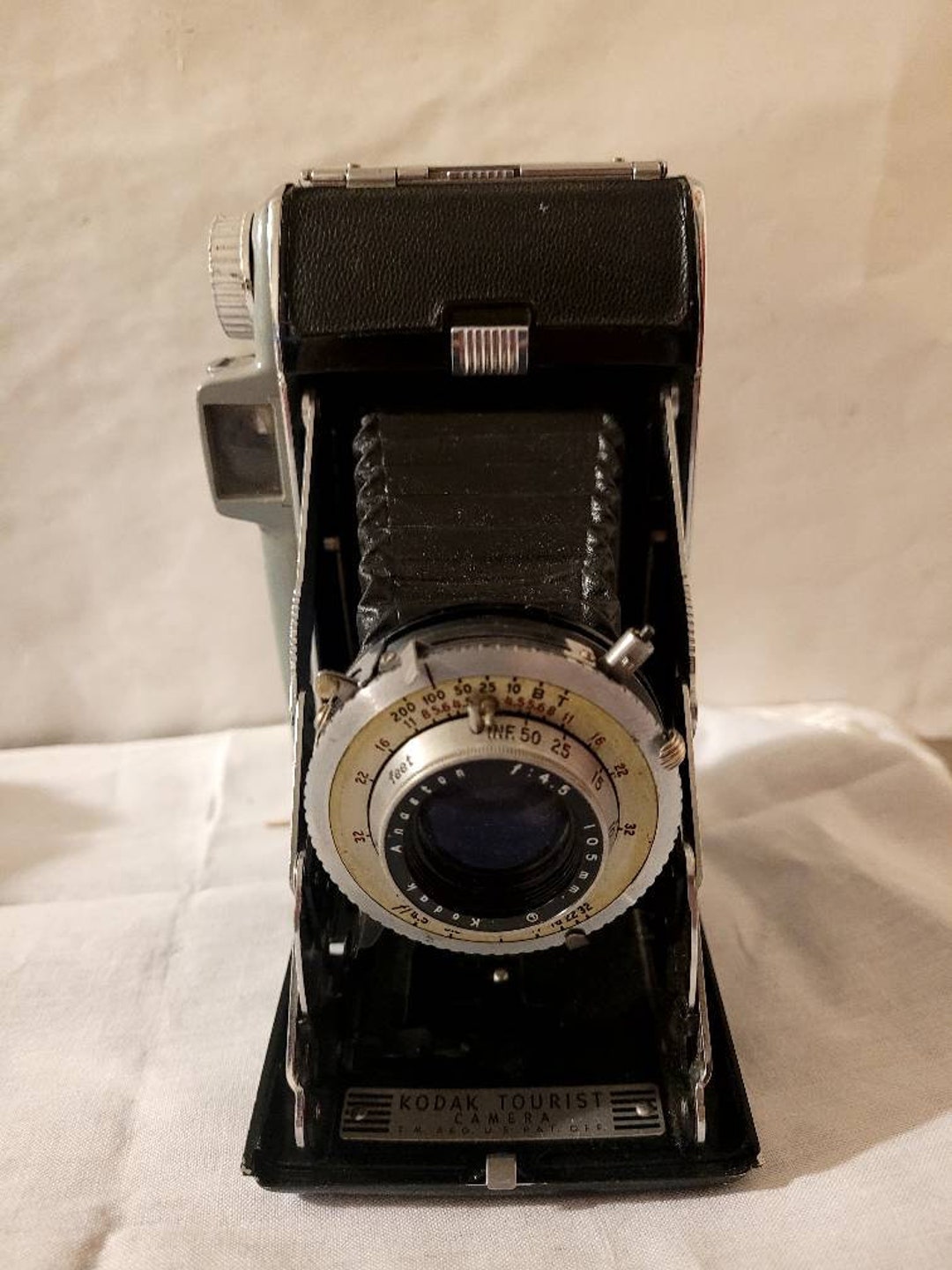 Vintage Kodak Tourist Camera flash Kodamatic Shutter 105mm - Etsy