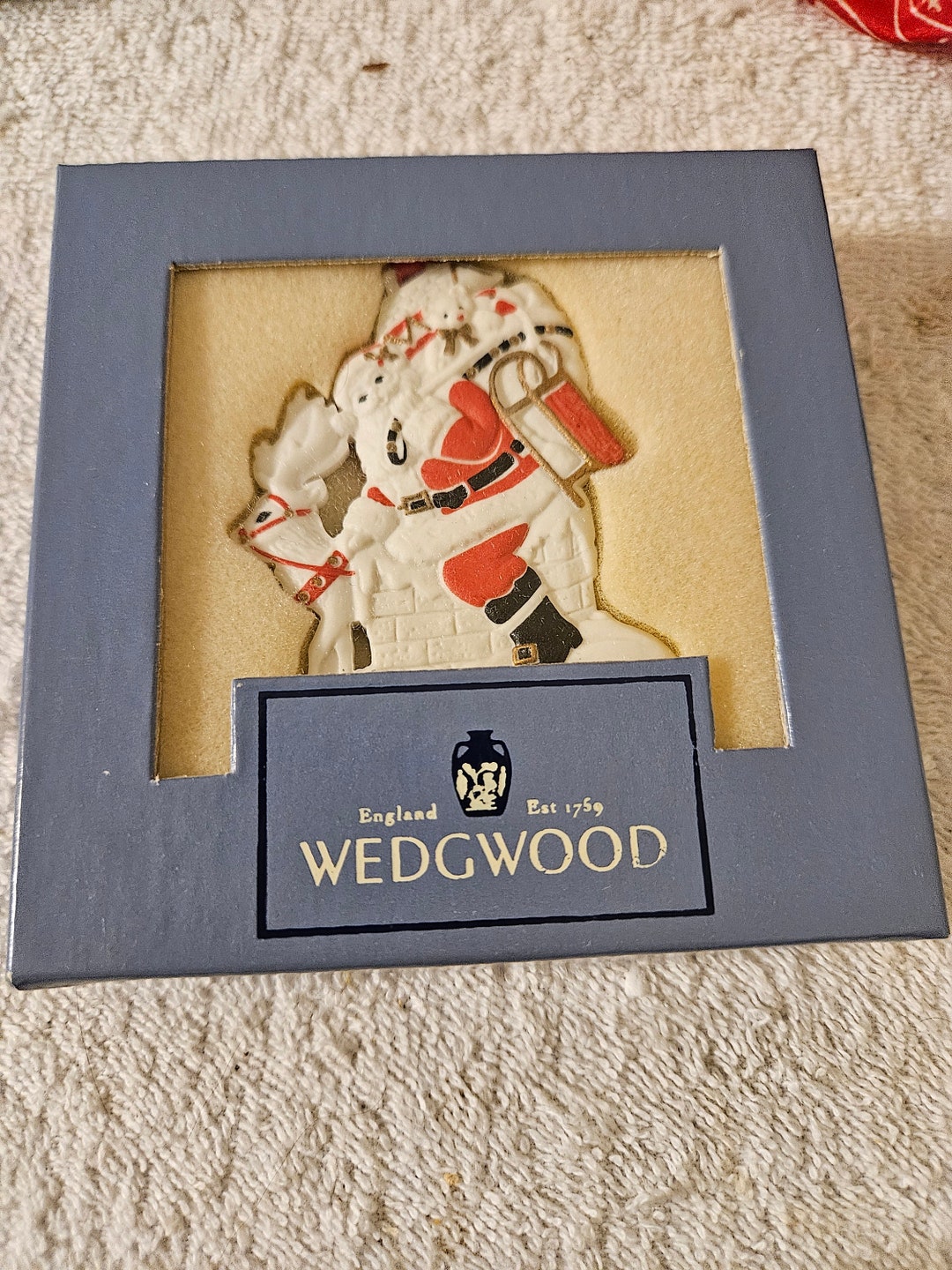 Wedgewood White Jasper T'was the Night Santa on Reindeer Christmas ...