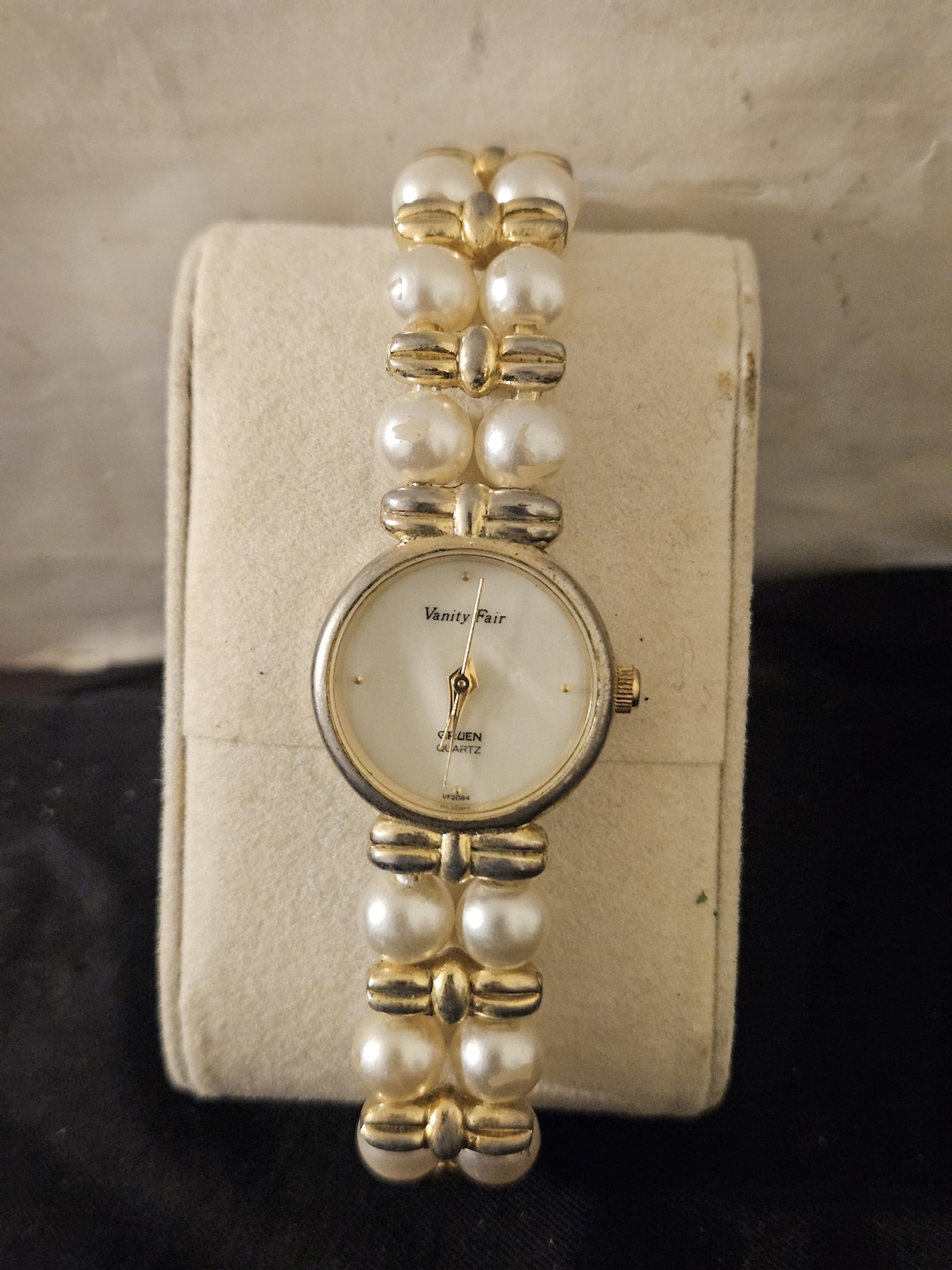 Vanity Fair Vintage Watch Women Gold Tone Faux Pearl Band New Battery 8 ...