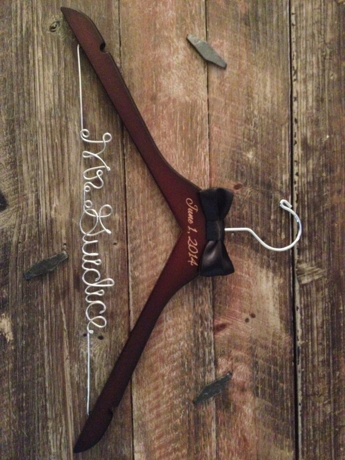 Mr. and Mrs. Wedding Hangers / Bride & Groom Hangers / Wedding Hangers ...