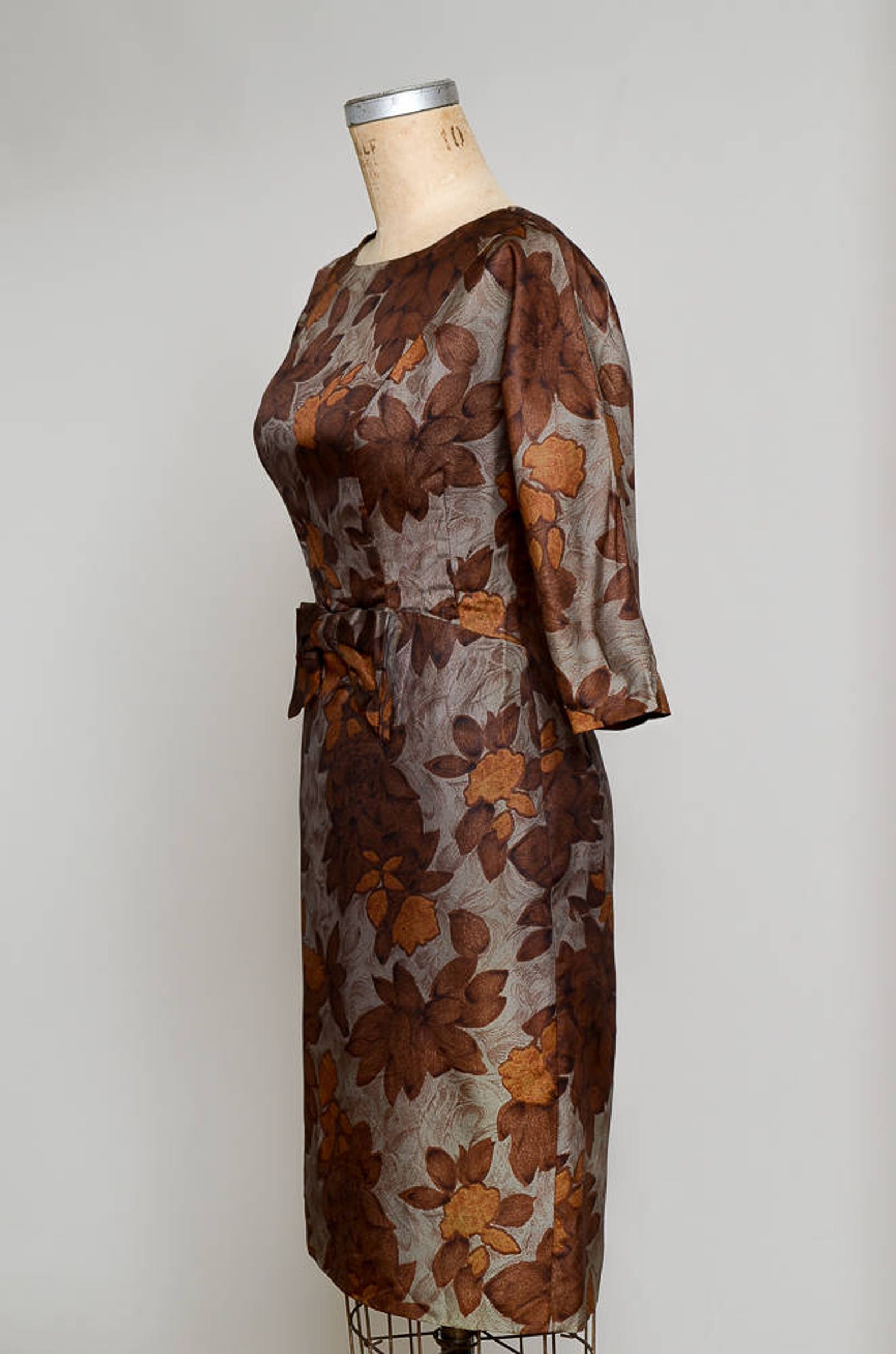 1950s Autumn Floral Harvest Scene Three Quarter Sleeve | Etsy