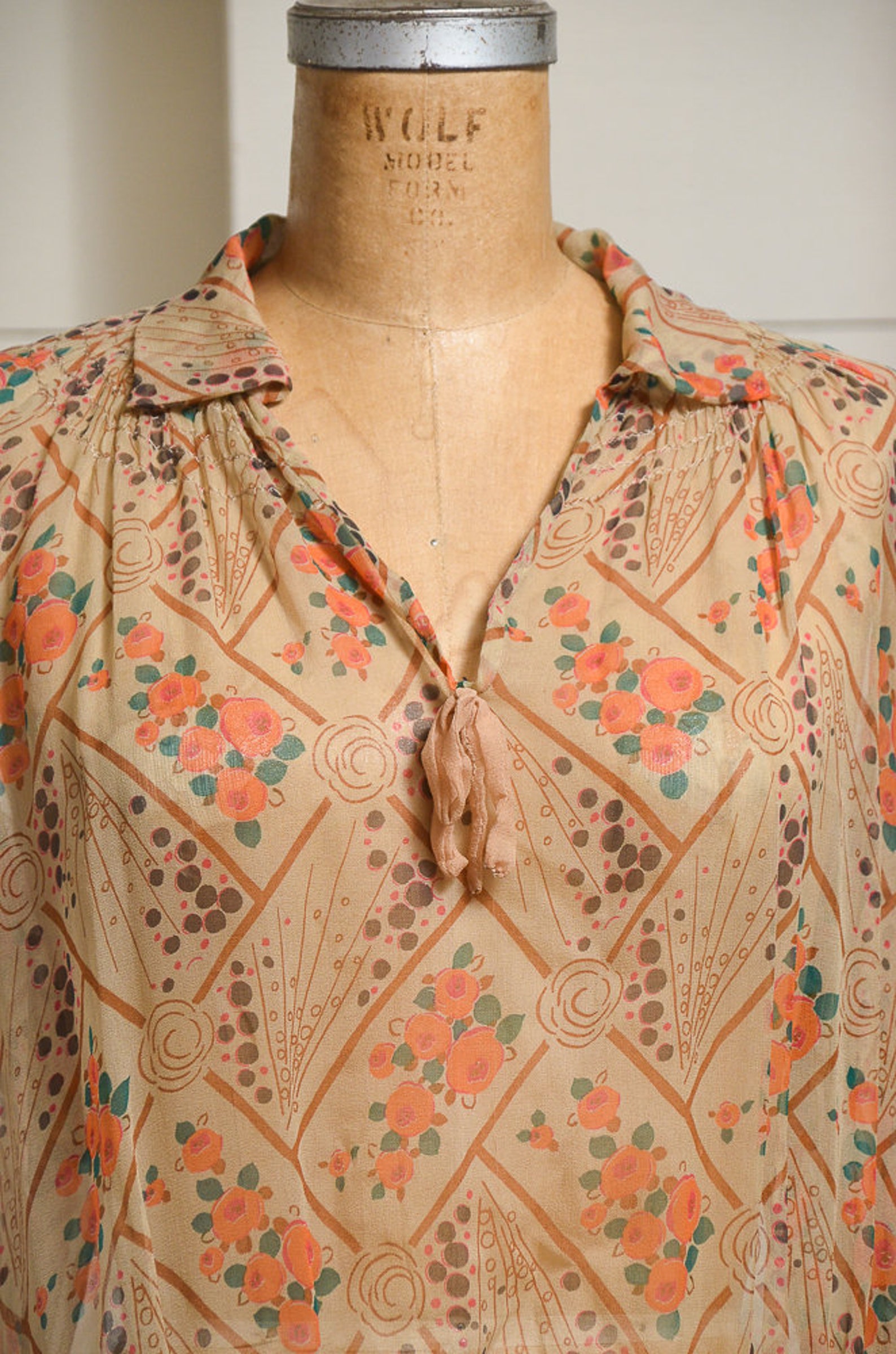 1920s Poppy Print Silk Chiffon Watercolor Peach Poppies 20s | Etsy