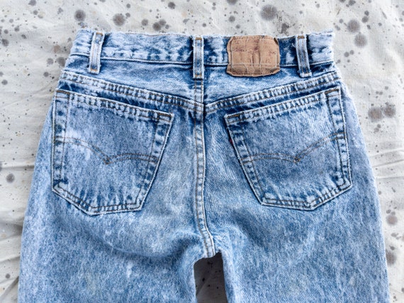 1980s Levis Acid Washed Blue Denim Made in USA High W… - Gem