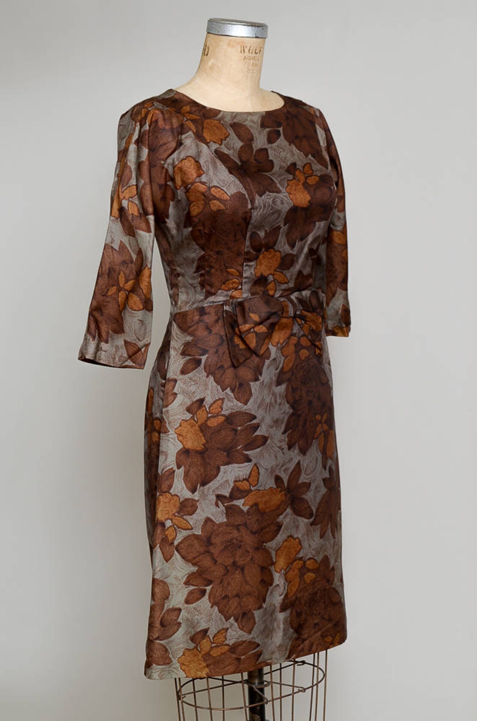 1950s Autumn Floral Harvest Scene Three Quarter Sleeve - Etsy