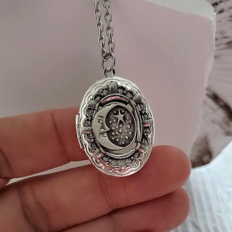 Enchanted Locket - Etsy