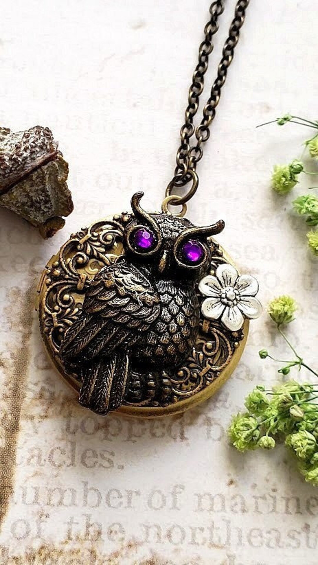 Owl Locket | Wild Life Jewelry| Antique Bronze Locket| Round Owl Locket ...