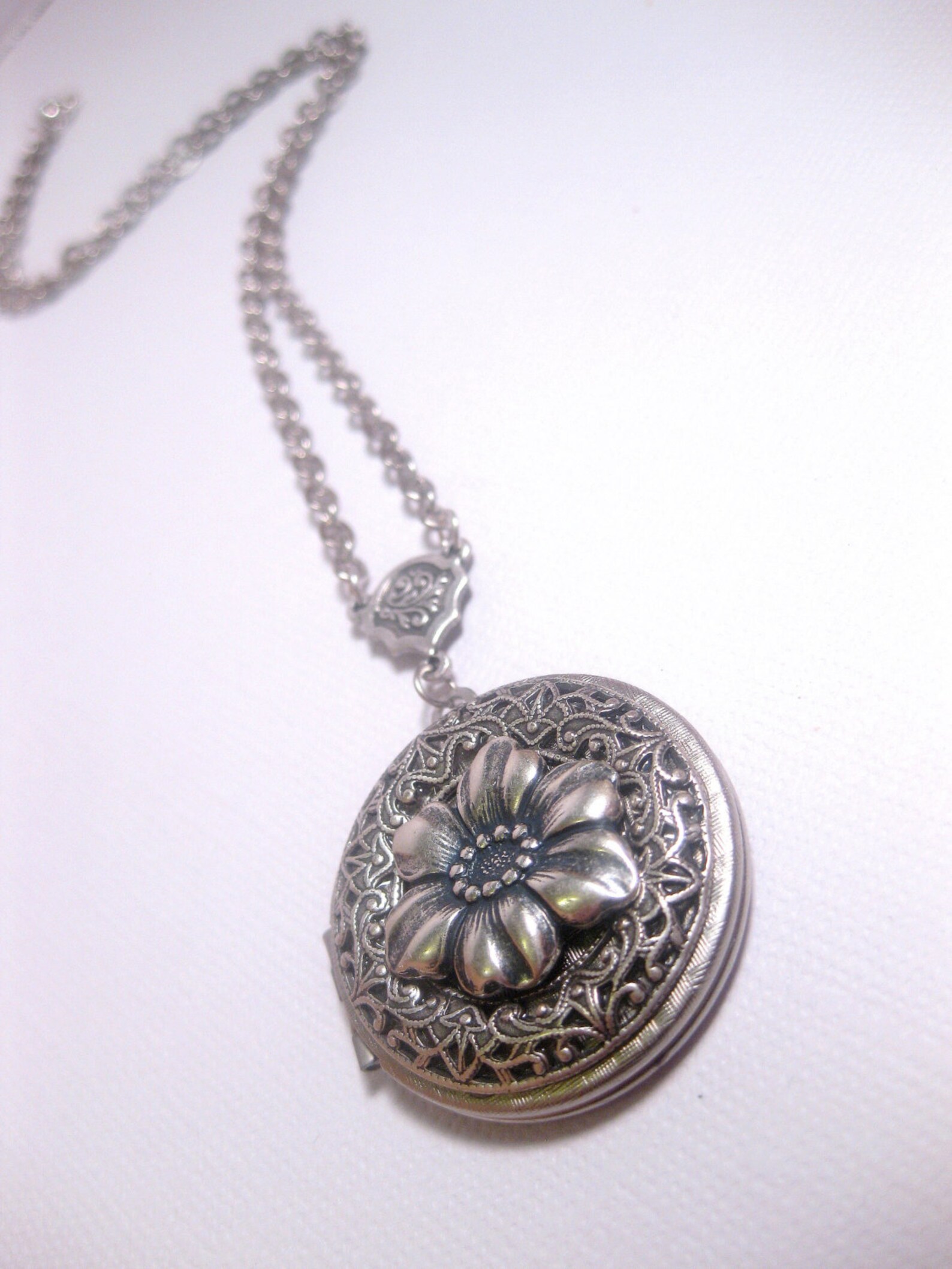 Flower Locket Flower Necklace Silver Victorian Custom - Etsy