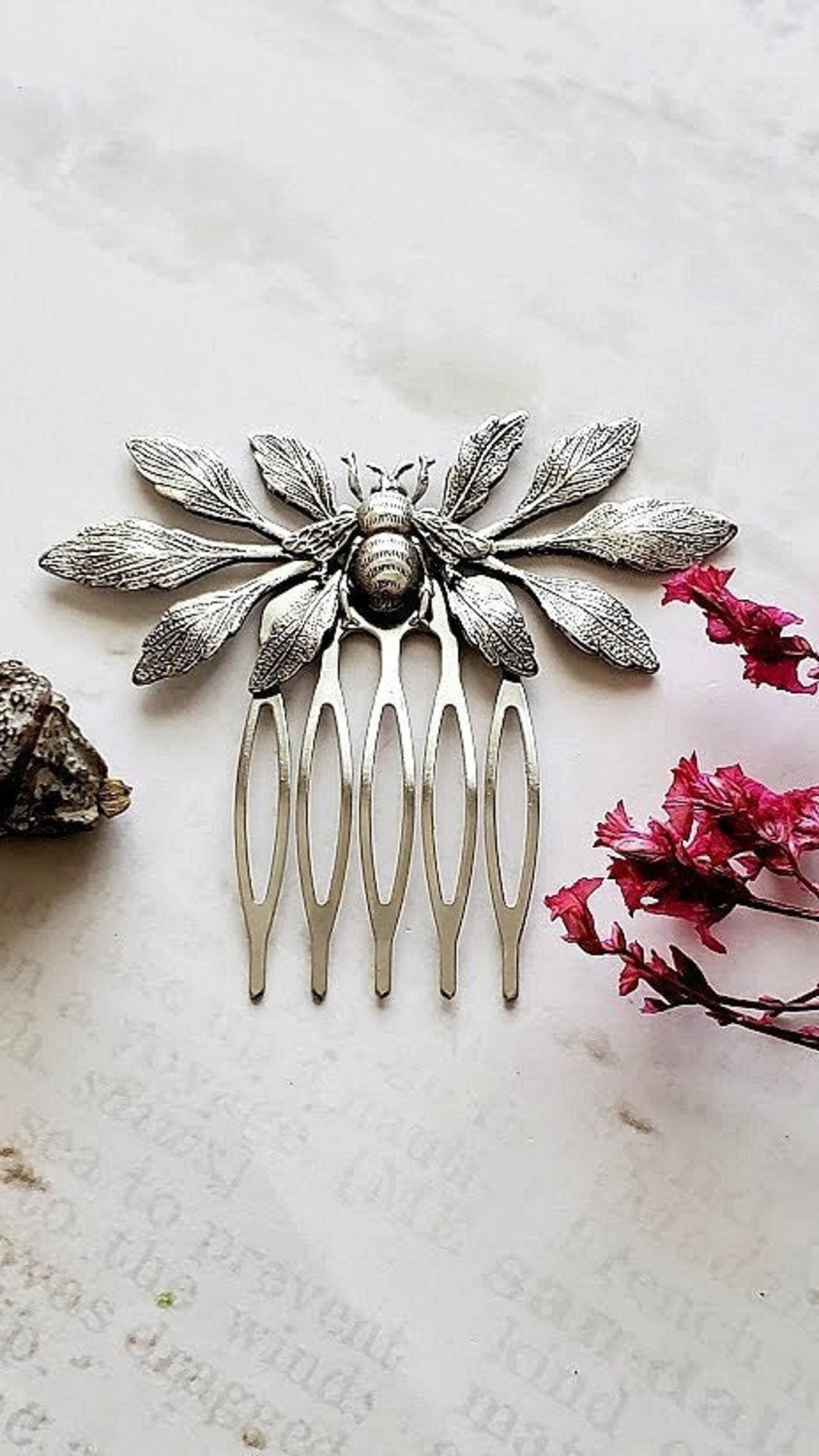 Silver Bee Hair Comb | Nature Cottage Core Aesthetic Hair Pin | Leaf ...