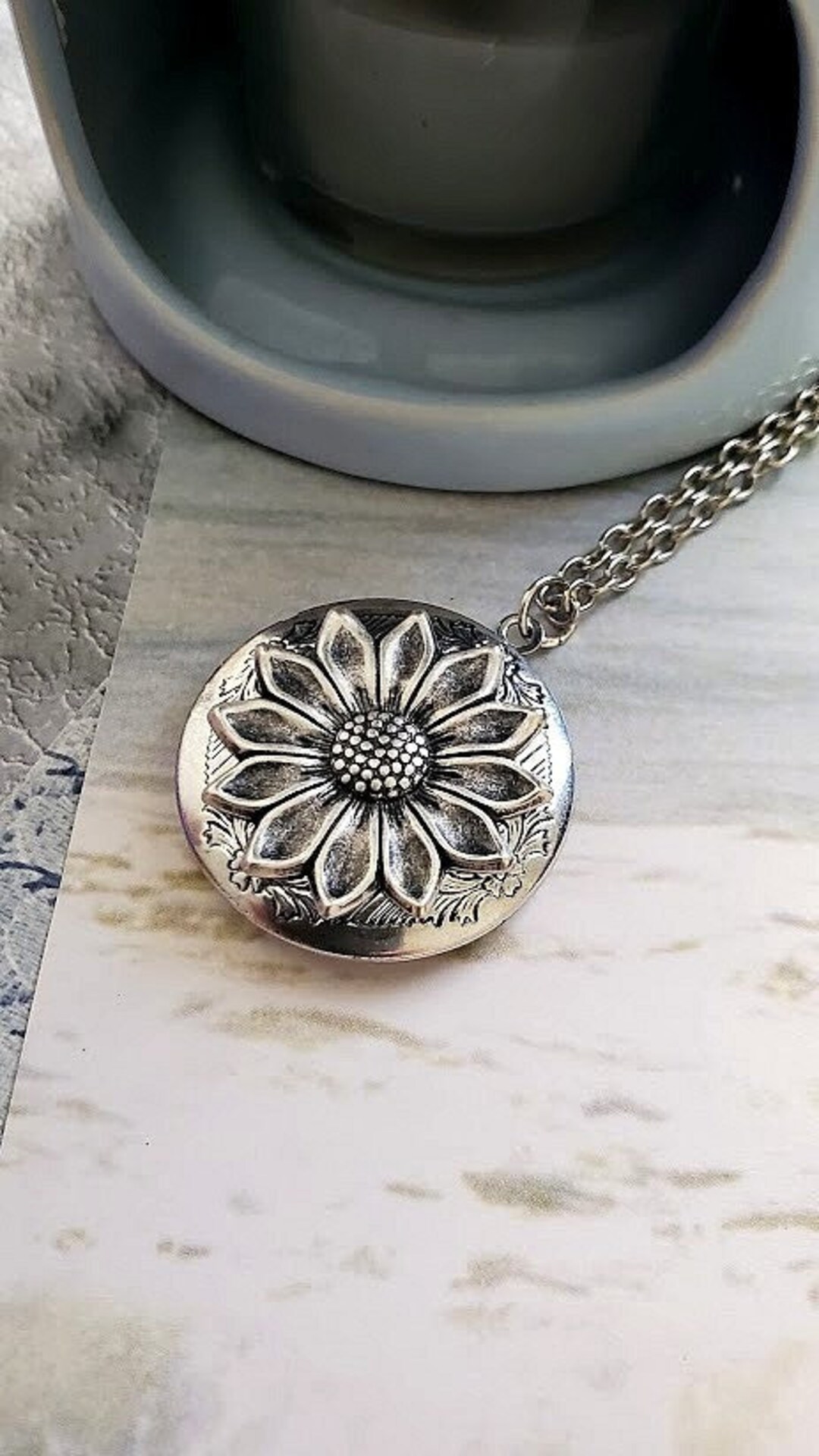 Sun Flower Locket | Flower Art Locket | Silver Necklace | Vintage Style ...