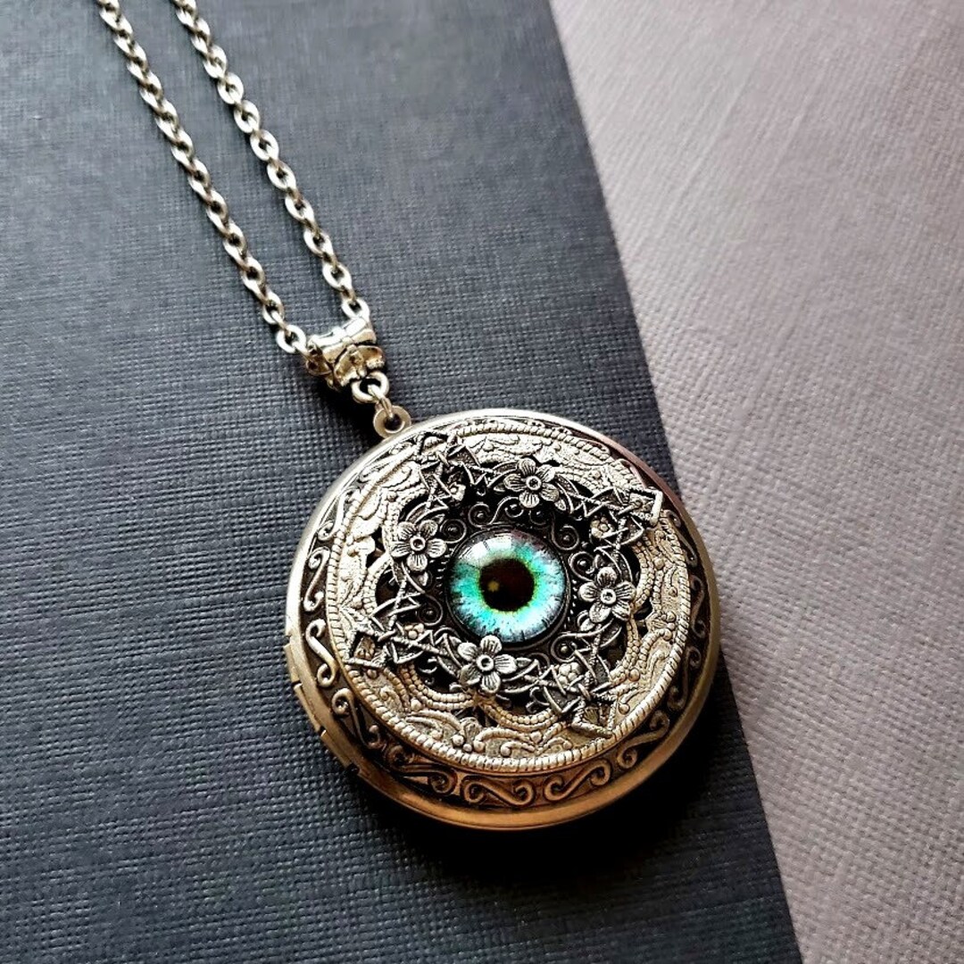 Eye Necklace | Dragon Eye Locket | Pill Box | Vitamin Holder ...