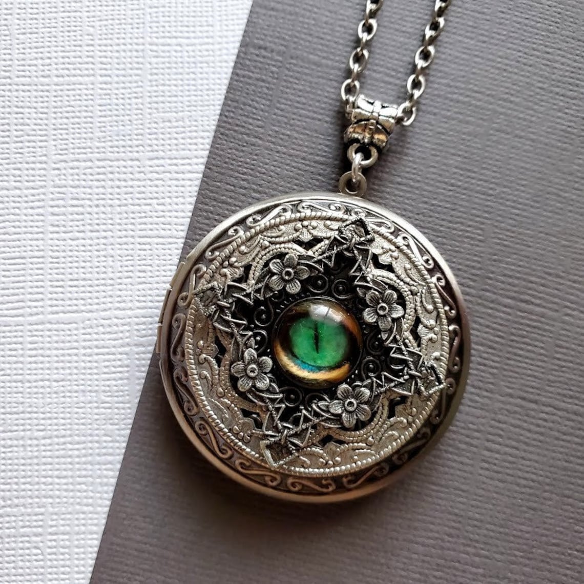 Dragon Eye Locket Necklace Vintage Inspired Steampunk Goth Gold Green ...