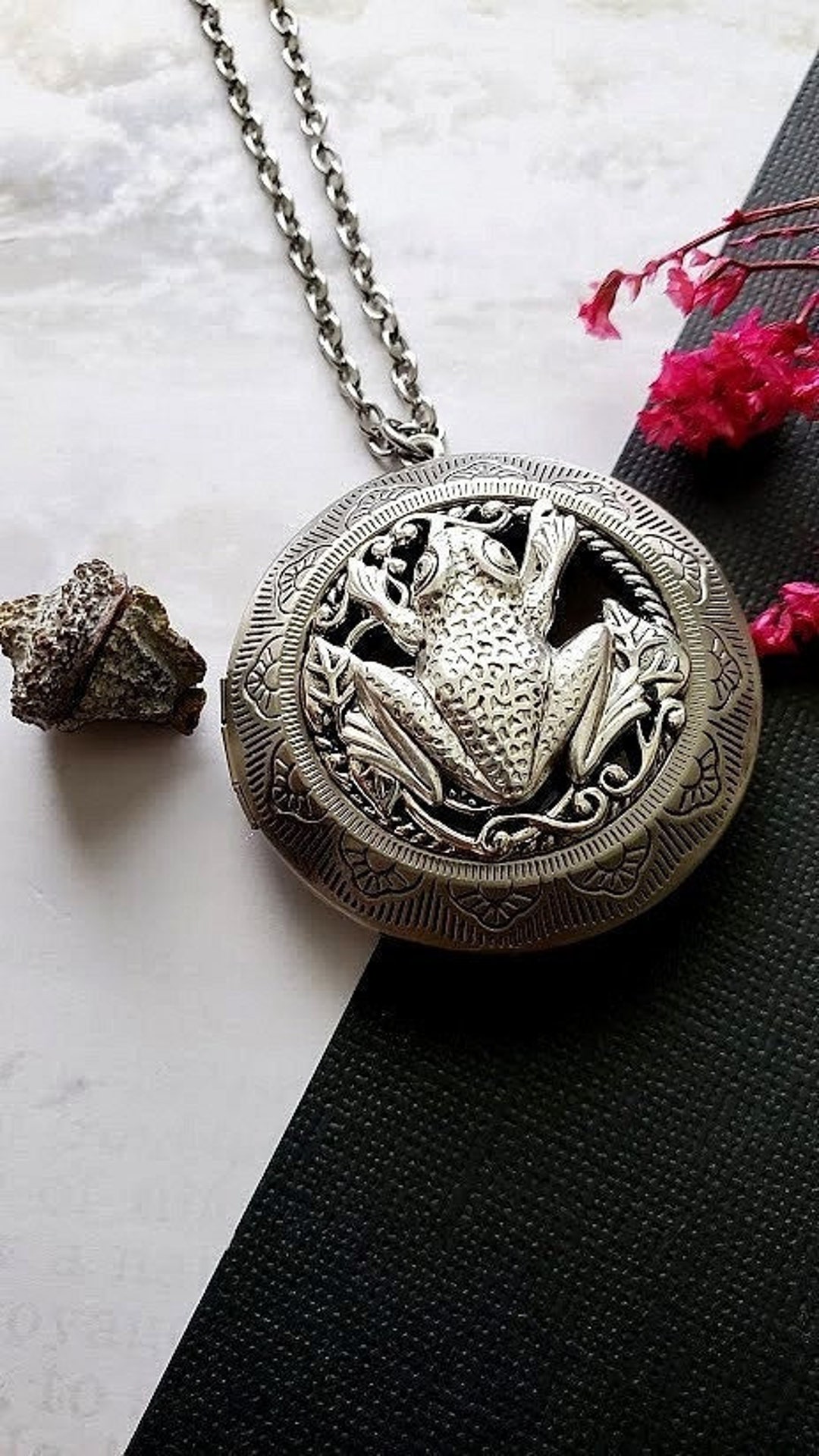 Round Silver Locket - Frog Necklace - Animal Pendant - Large Toad ...
