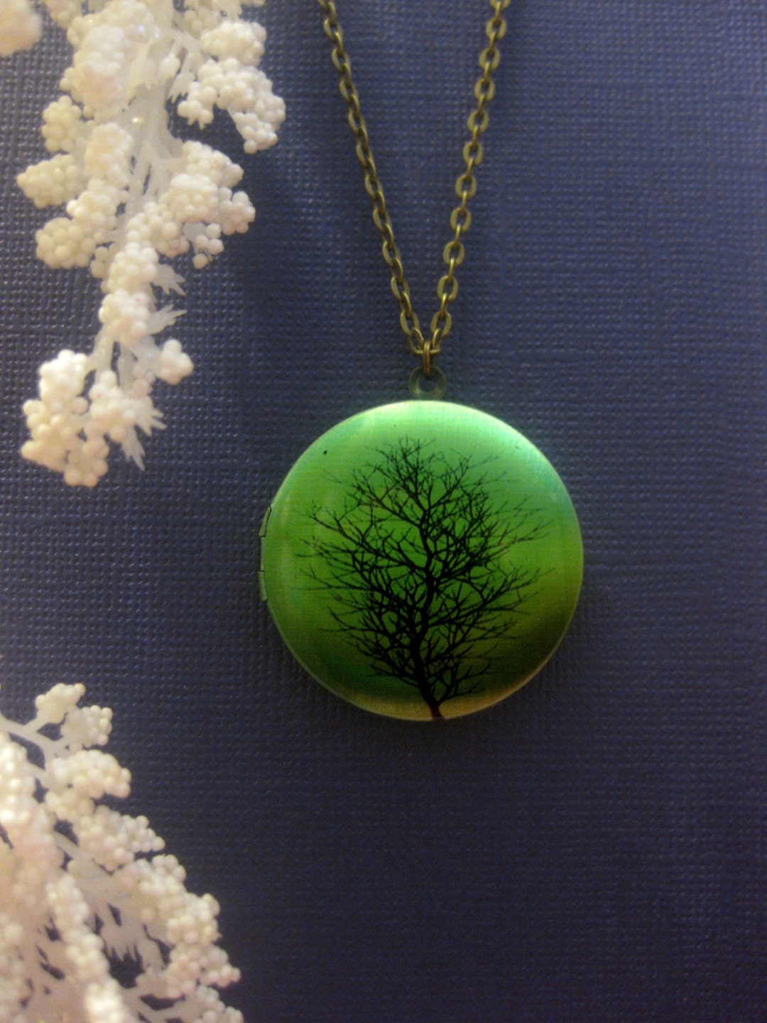 Spooky Tree Locket - Magical - Green - Long Necklace - Keepsake - Etsy