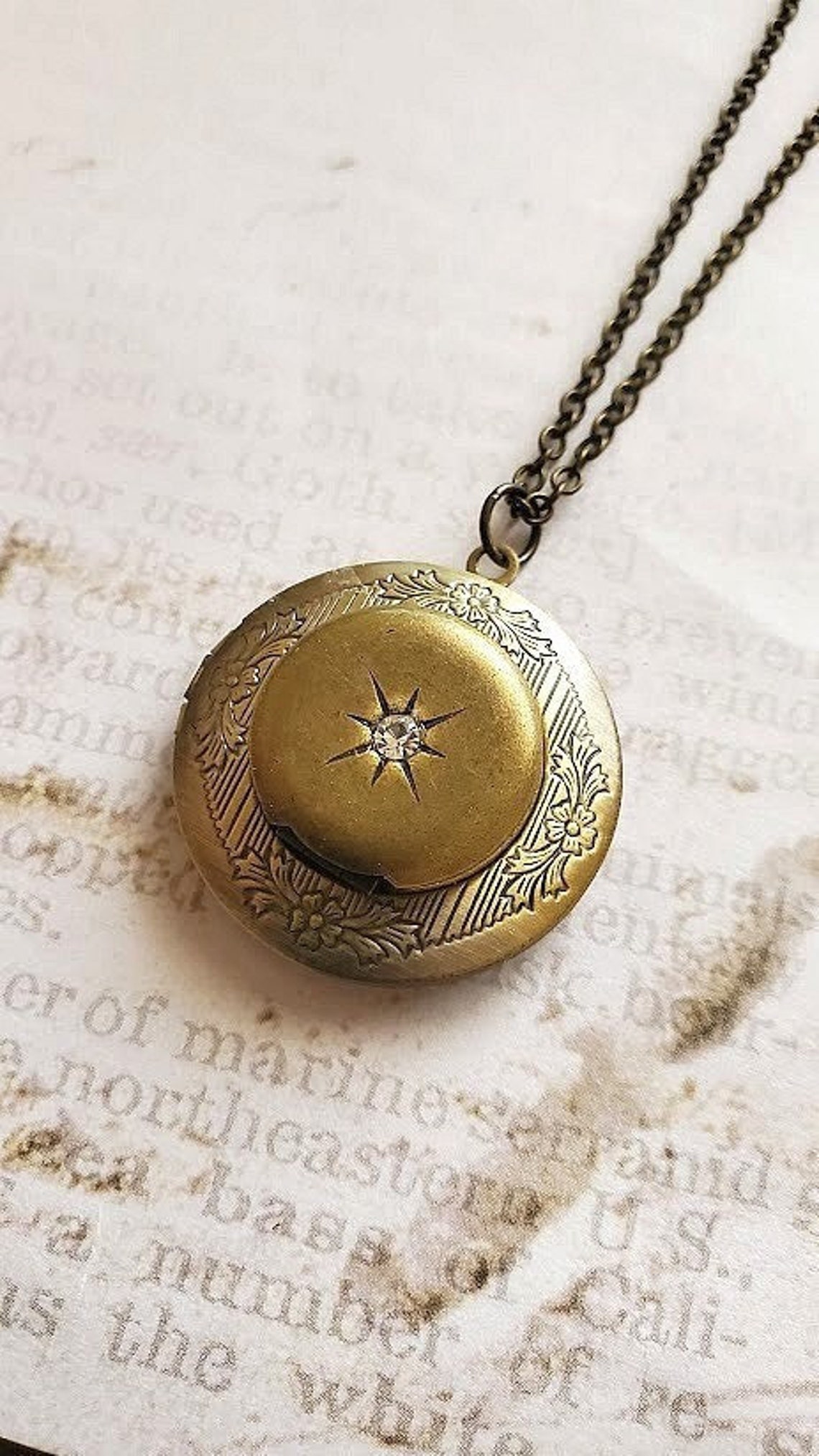 Double Locket Necklace | Bronze Brass Locket | Vintage Look Jewelry ...