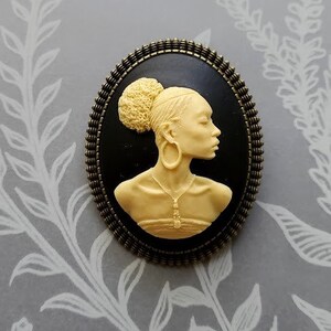 African Lady Cameo Brooch Pin Black Brown Lady Girl Female Tribal ...