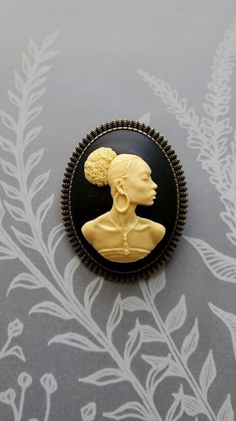 African Lady Cameo Brooch Pin Black Brown Lady Girl Female Tribal ...