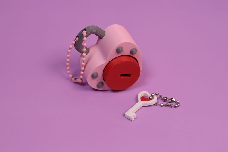 Spinning Lock Fidget Keychain – Clicky Spinner, Stress Relief Toy, ADHD ...