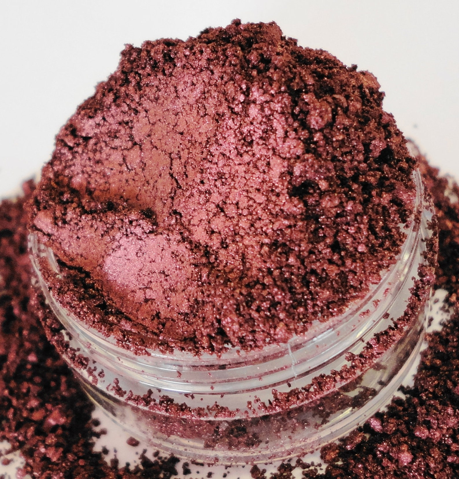 CRUCIBLE Red Burgundy Eye Shadow Shimmer Metallic - Etsy Canada