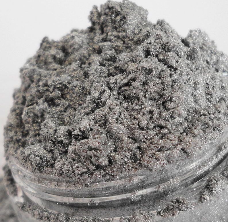GUN POWDER Deep Brown Eyeshadow SHIMMER Mineral Makeup - Etsy