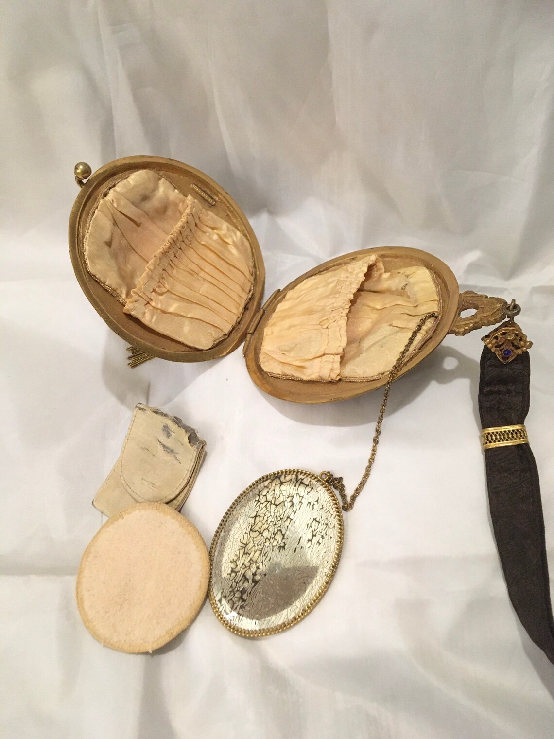 Antique Jeweled Trinity Plate Purse Dance Vanity Compact Purse Coin ...