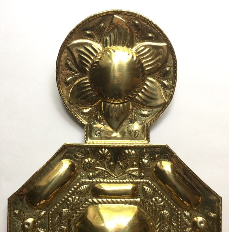 Fine Large Repousse Brass Sconce Early to Mid 19th C Dutch - Etsy