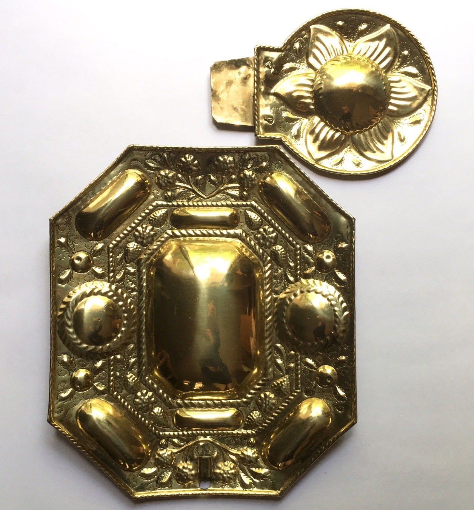 Fine Large Repousse Brass Sconce Early to Mid 19th C Dutch - Etsy