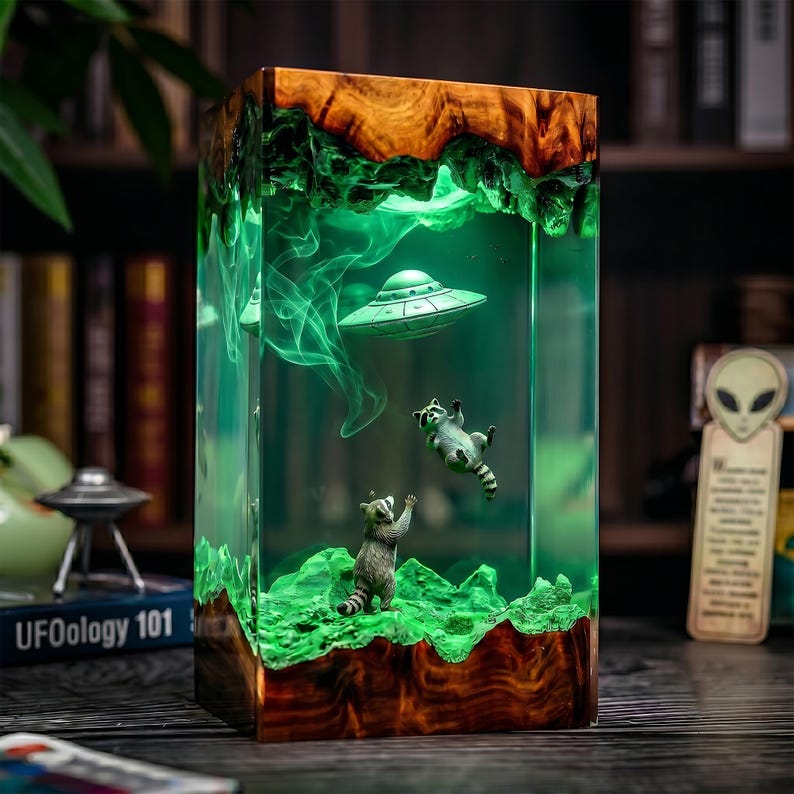 Funny Raccoon UFO Resin Art Lamp, Retro Alien Abduction Night Light ...