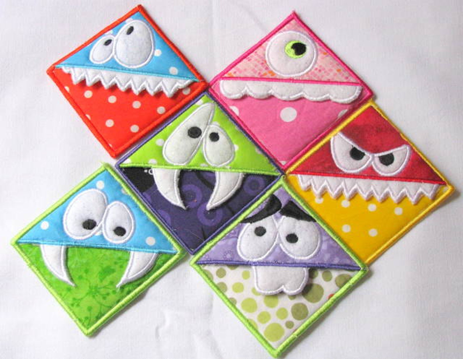 In The Hoop Monster Ecke Lesezeichen Lesezeichen Applikation Design ...