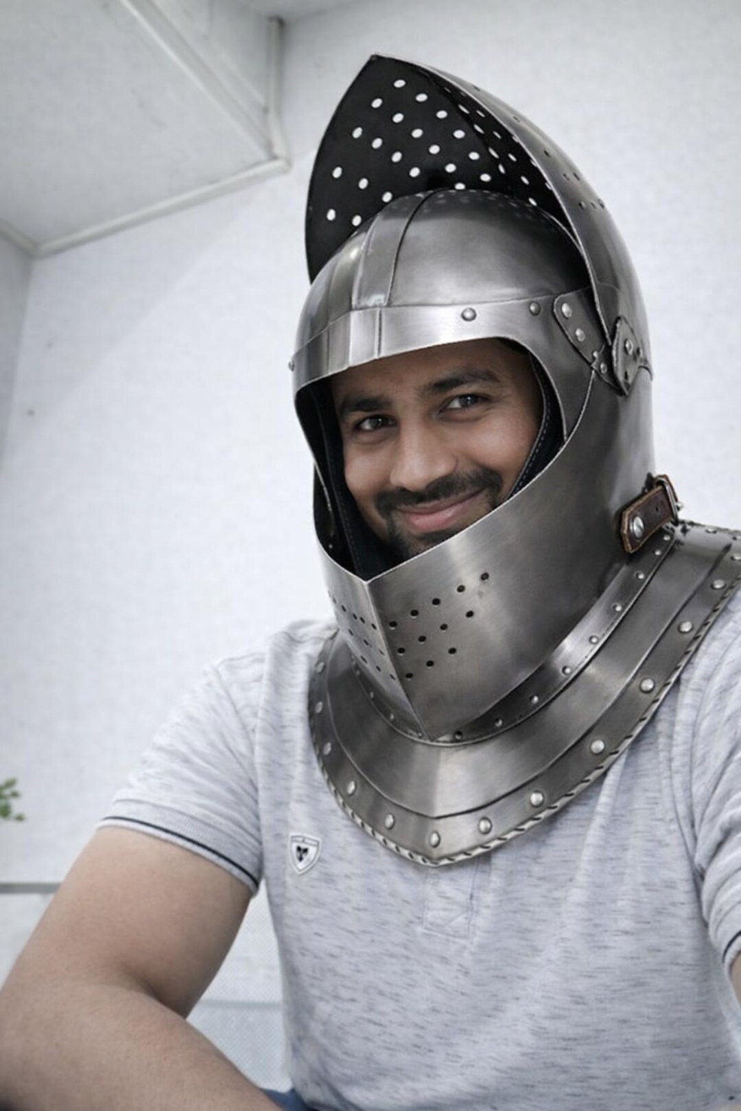 Handmade Medieval Great Bascinet Helmet Steel Knight Armor Reenactment ...