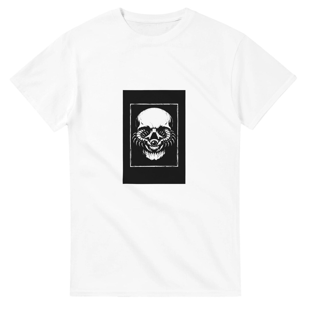 Skull and Centipede T-shirt - Etsy
