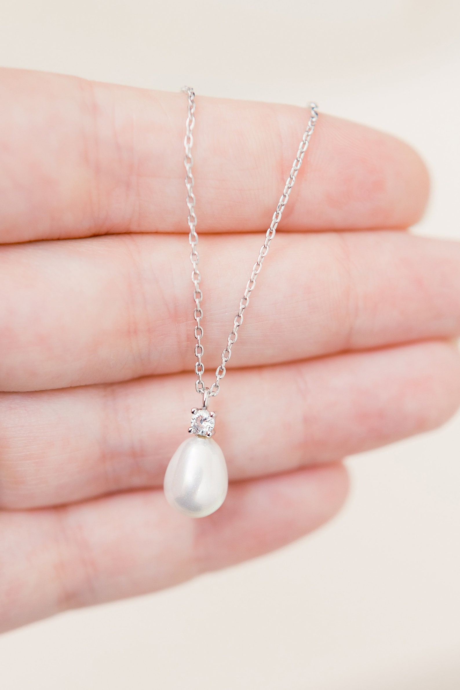 JANIE // Silver and Pearl Wedding Necklace Silver Necklace | Etsy