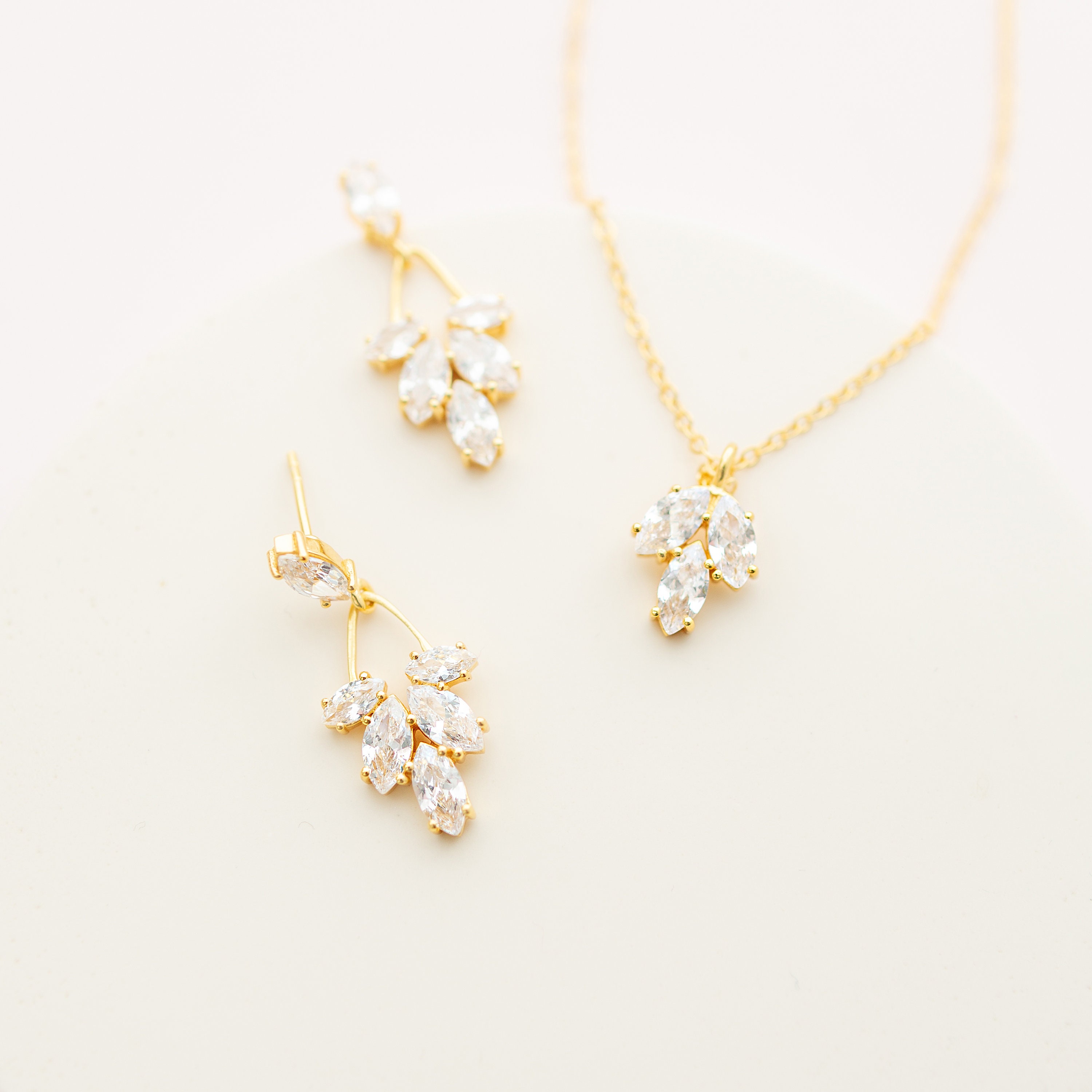 ANNA NECKLACE // Gold Crystal Wedding Necklace, Gold Crystal Necklace ...