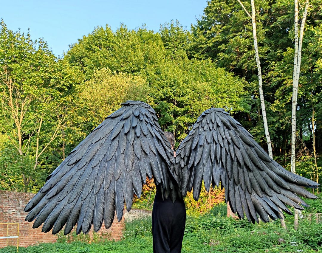 Large Black Crow Wings, Waving Raven Cosplay Costume - Etsy UK
