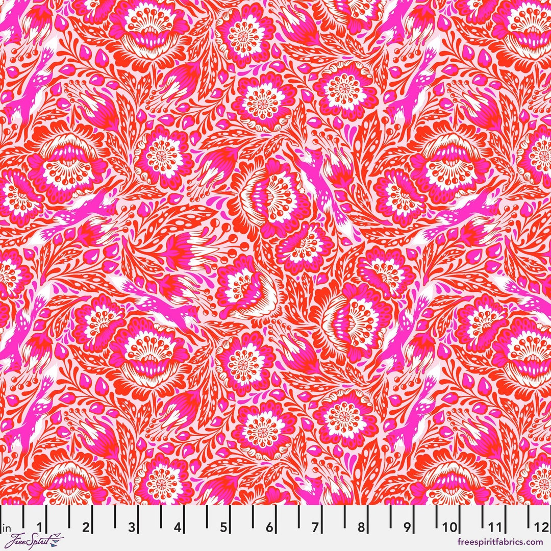 Glimmer - Out Foxed - Fox - Tiny Beasts Tula Pink- Freespirit - PWTP184 ...