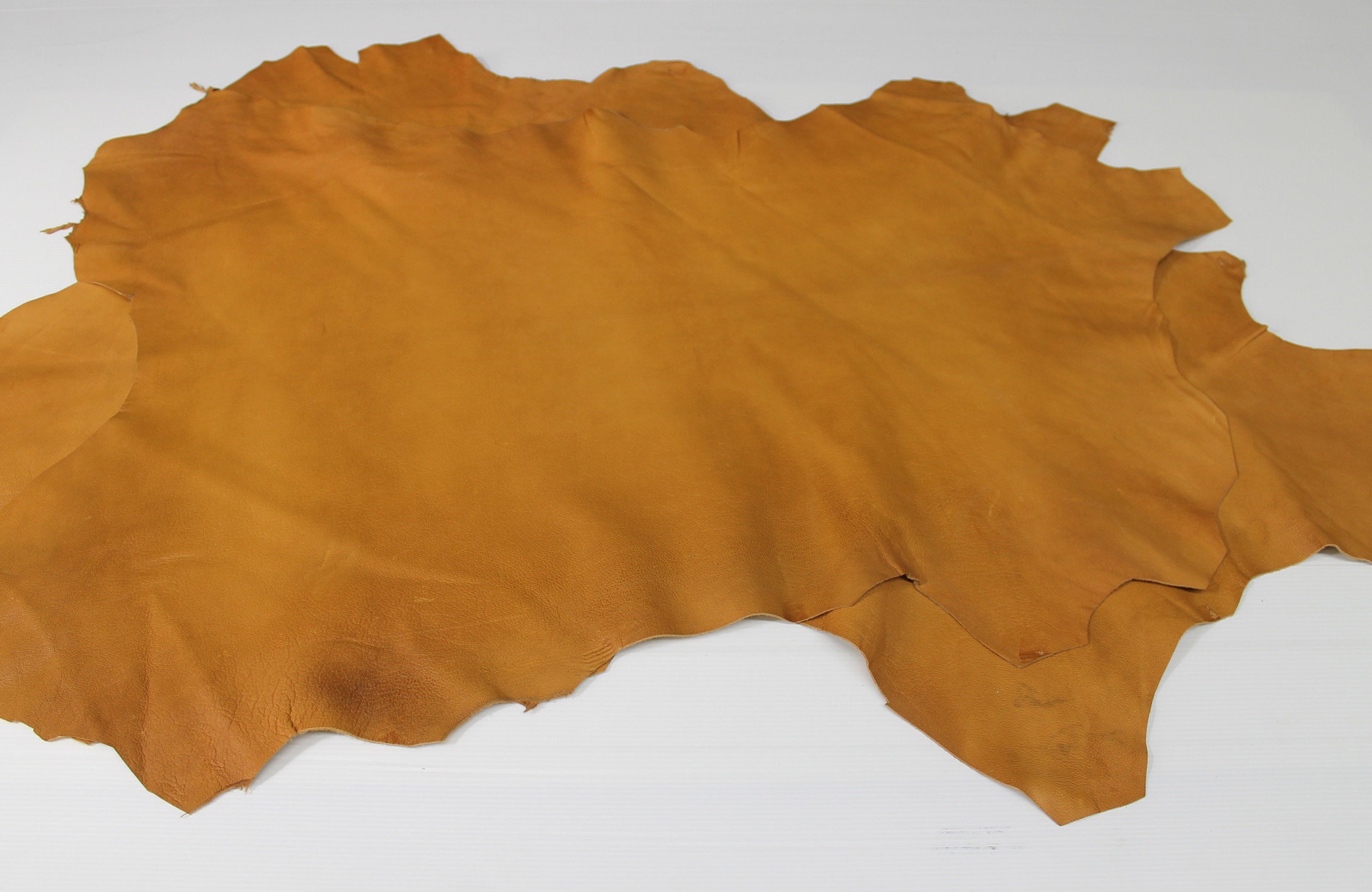 WHISKY TAN Italian Goatskin Goat leather material for sewing crafts 2 ...