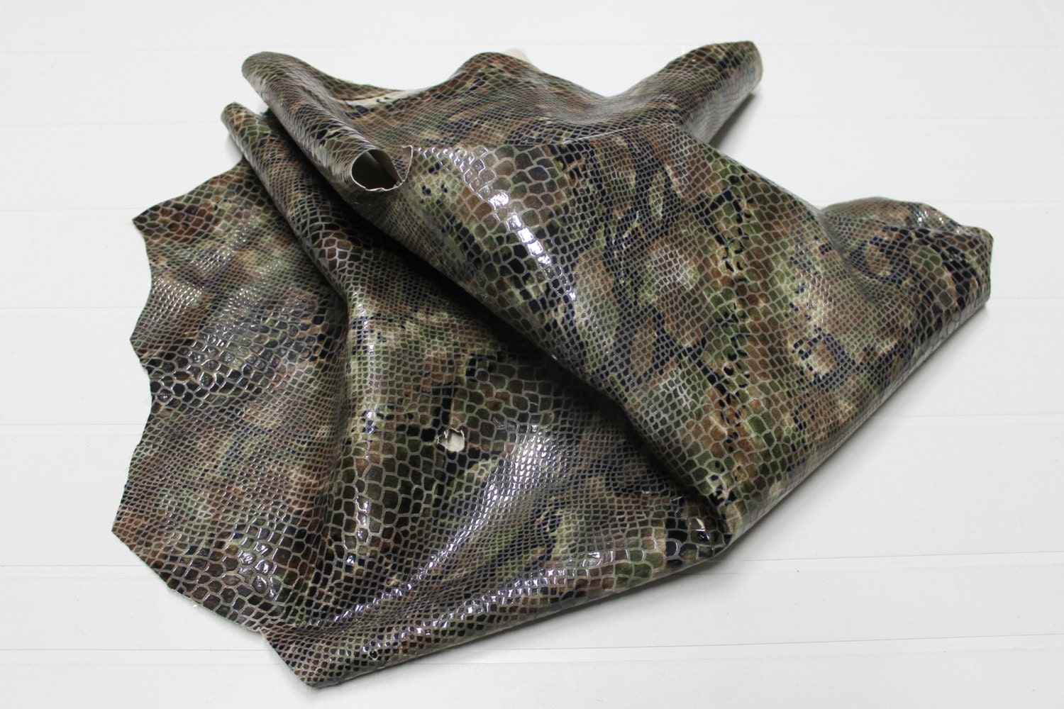 Italian Lambskin leather skin skins hide hides CAMO SNAKE PYTHON print ...