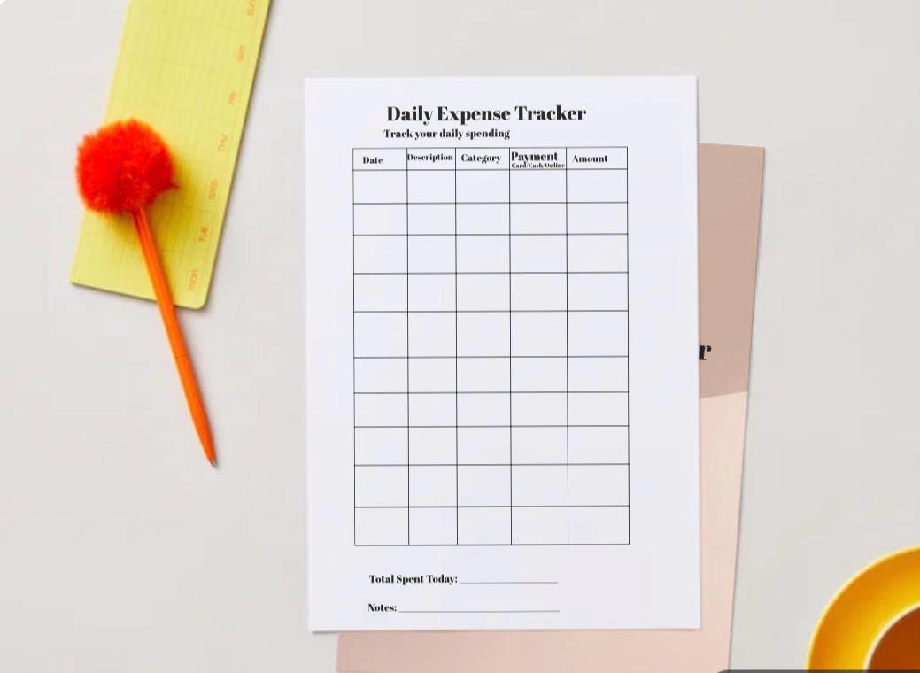 Daily Expense Tracker Printable | Spending Tracker PDF | Minimal Budget ...