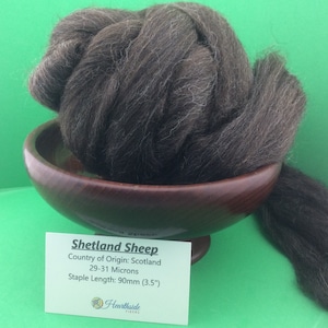 Shetland Roving, Black Shetland Top, 100 Grams of Shetland Top From the ...