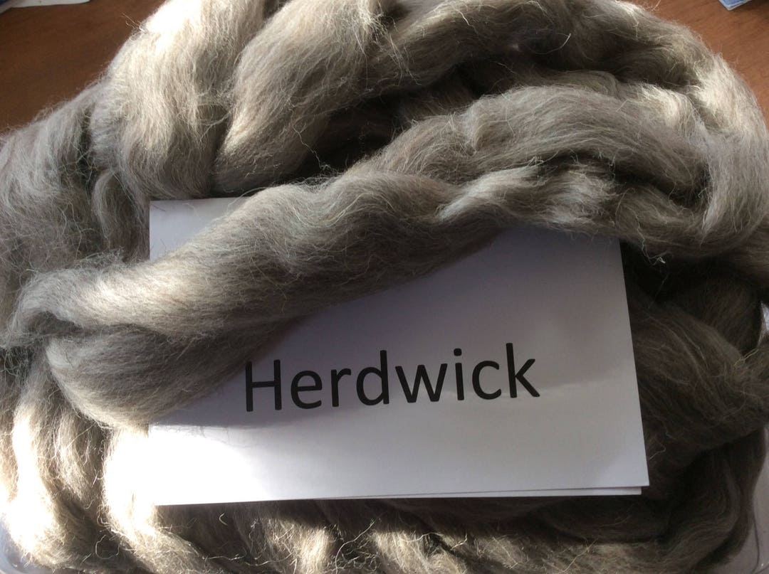 Herdwick Roving, Light Grey Herdwick Top, 100 Grams Natural Spinning ...