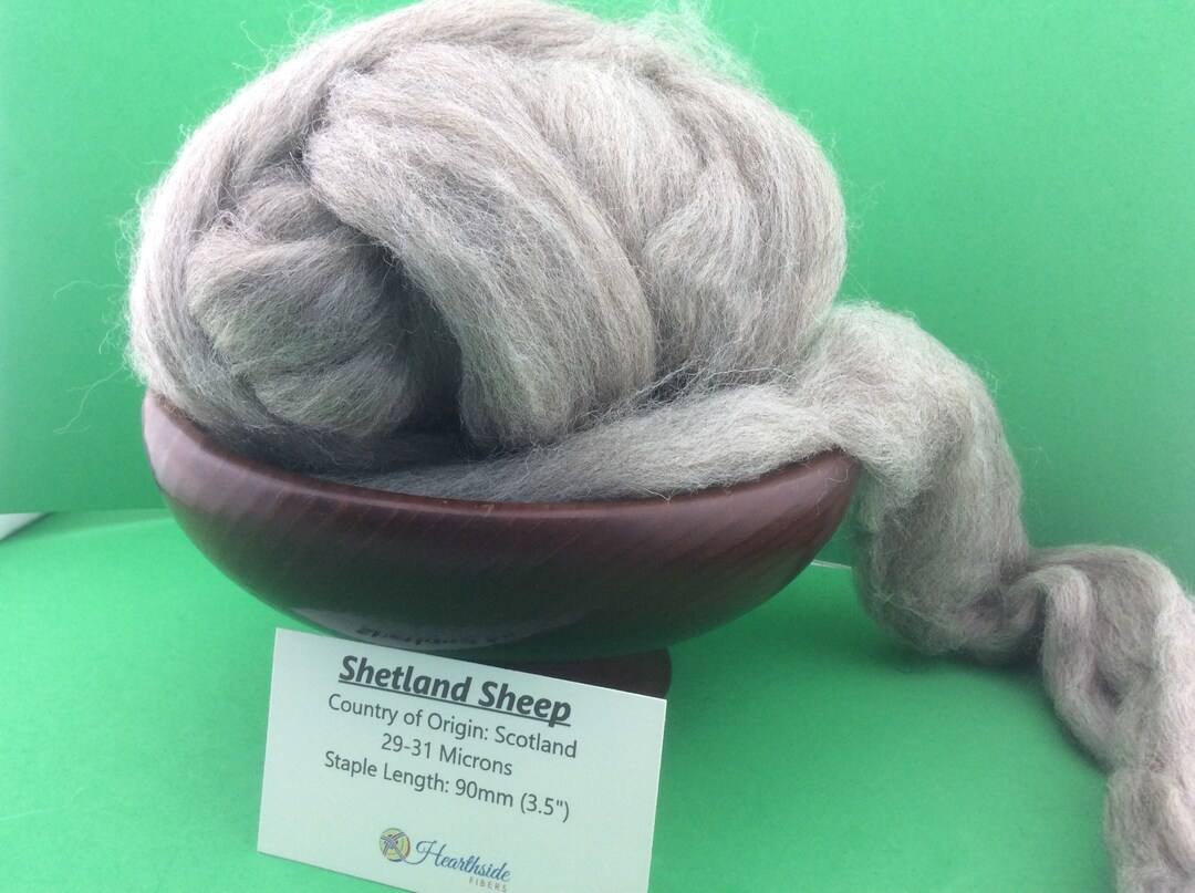 Shetland Roving, Grey Shetland Top, 100 Grams of Shetland Top From the ...