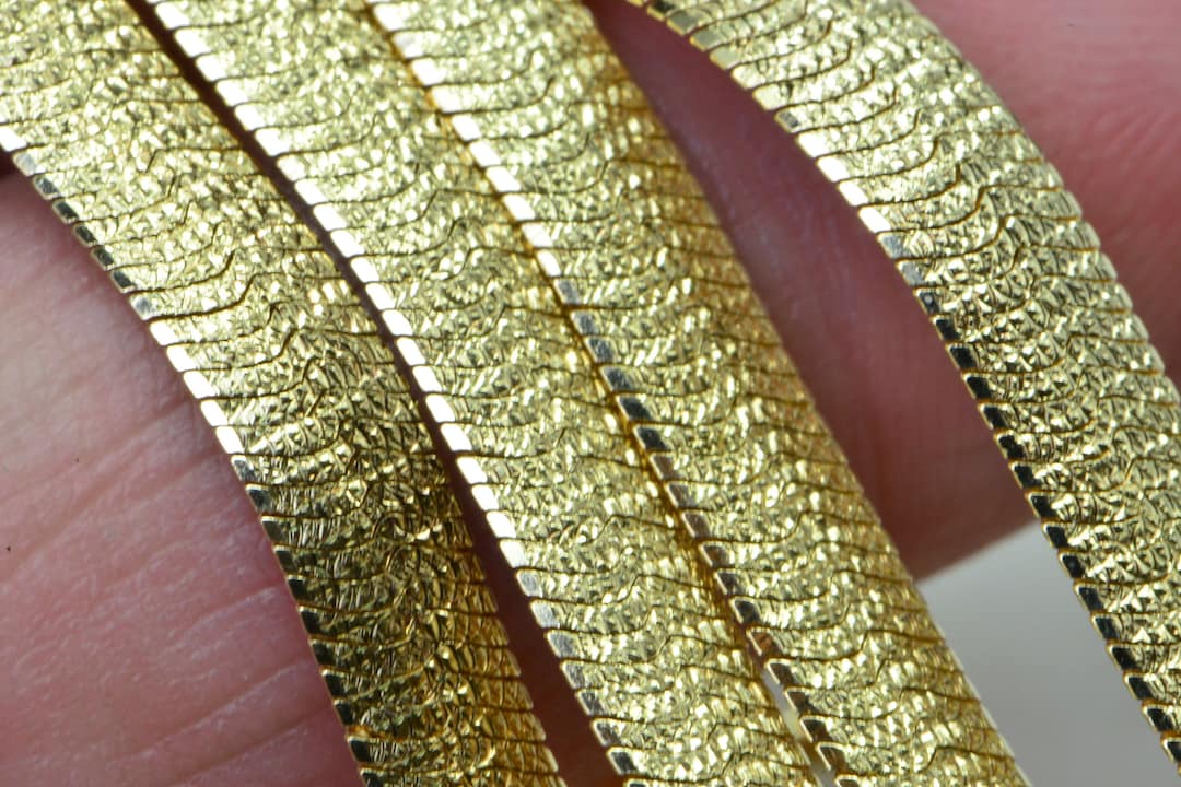 14K Yellow Gold Flat Snake Skin Diamond Cut Chain 20 Inch Necklace - Etsy