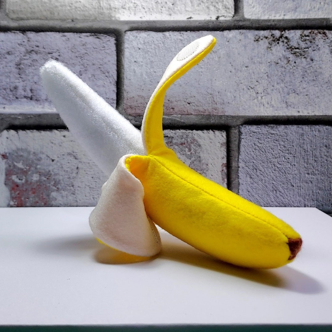 Handmade Felt and Velcro Banana Toy With UKCA and CE Marks - Felt Fruit ...
