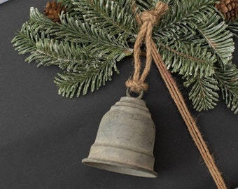 Rustic Vintage Farmhouse Aged White Metal Hanging Bells Ornaments Bell ...