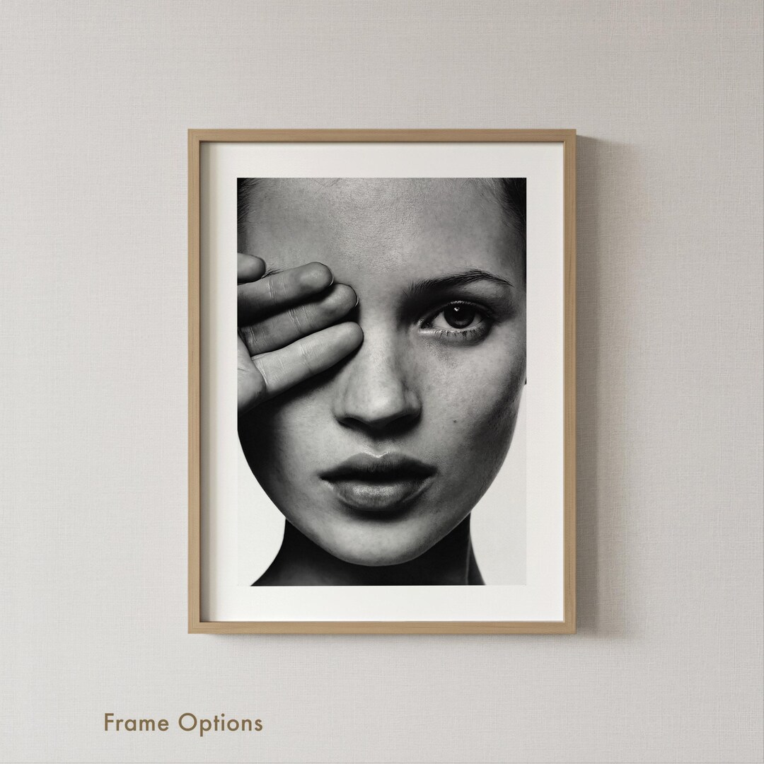 Kate Moss Poster: Framed Photography, Kate Moss, Framed Print, Fashion ...